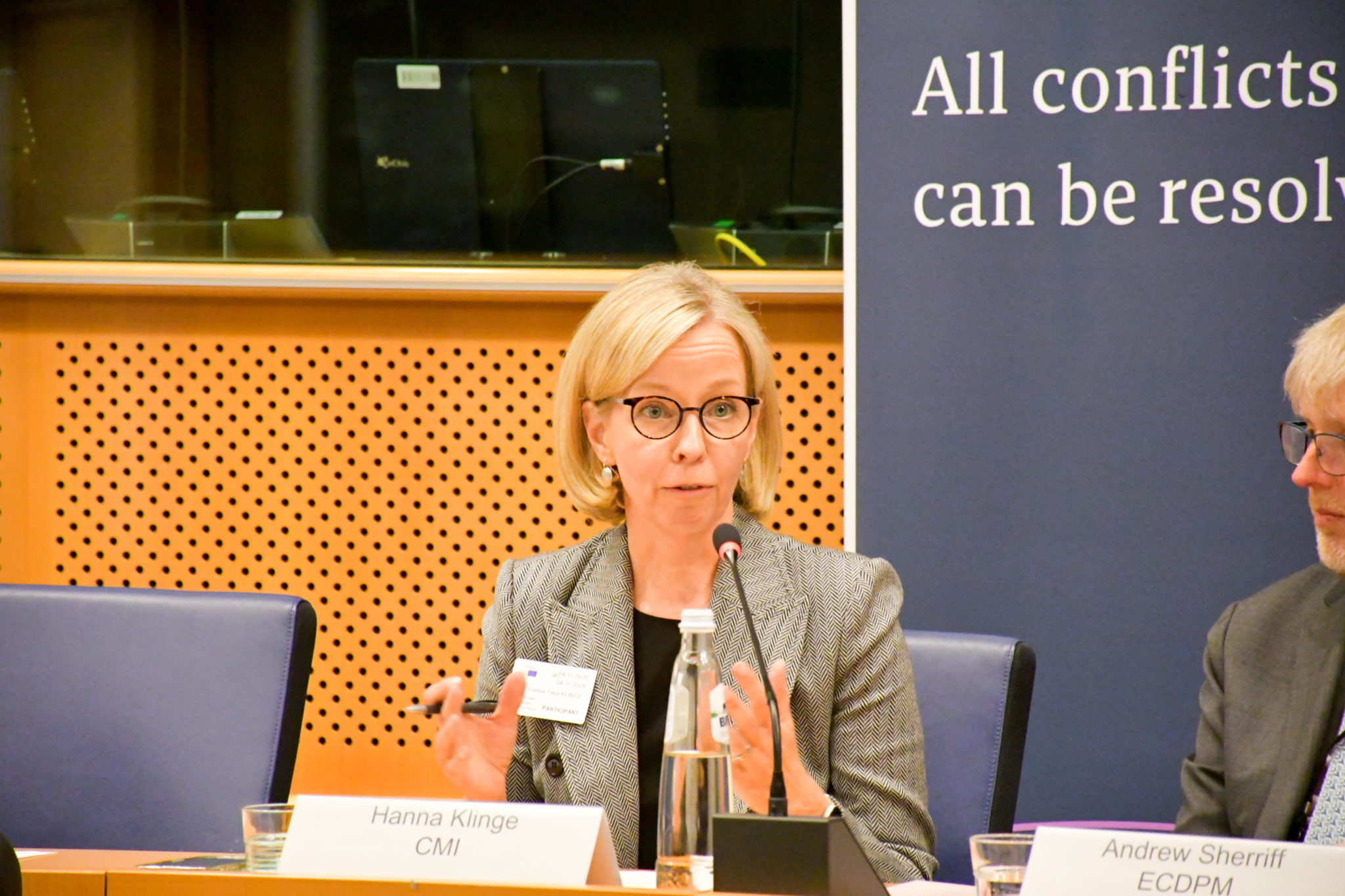 Investing in Peace: The role of dialogue and conflict mediation in ...